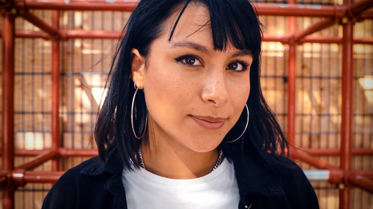 Dansk sangerinde brød sammen i tårer: 'Er jeg egentlig god nok?' | Musik | DR