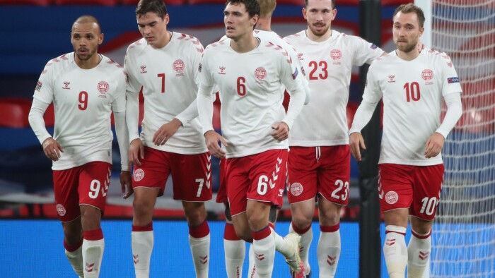 Det danske landshold slår England på Wembley | Nyheder | DR