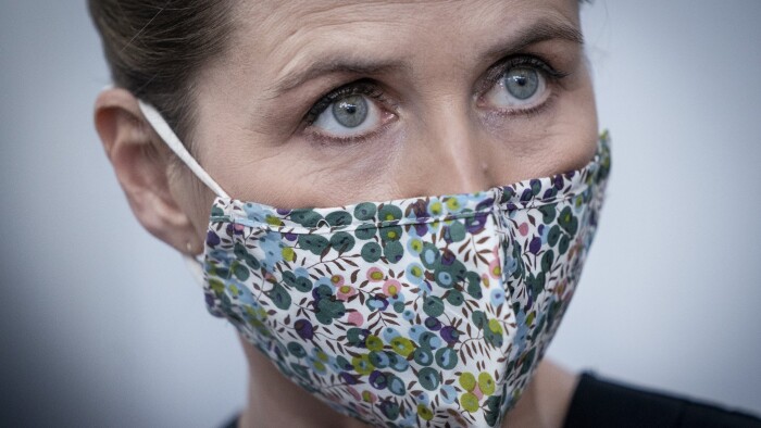 Eksperter undsiger Mette Frederiksens mink-forklaring: 'Noget sludder ...