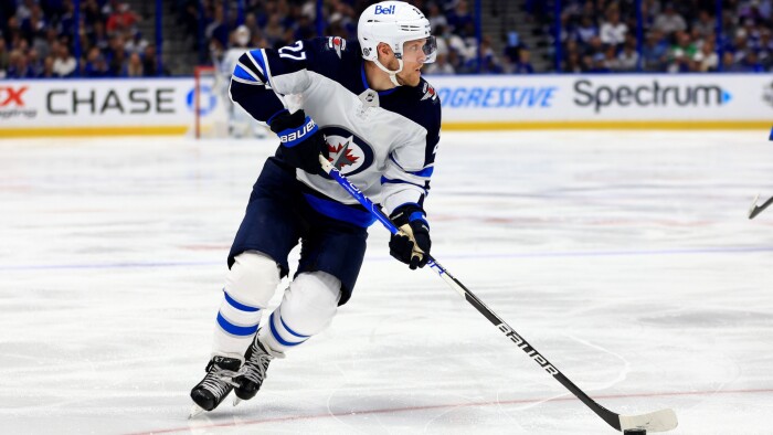 Dansk NHL-stjerne melder sig klar til VM | Kort sport | DR