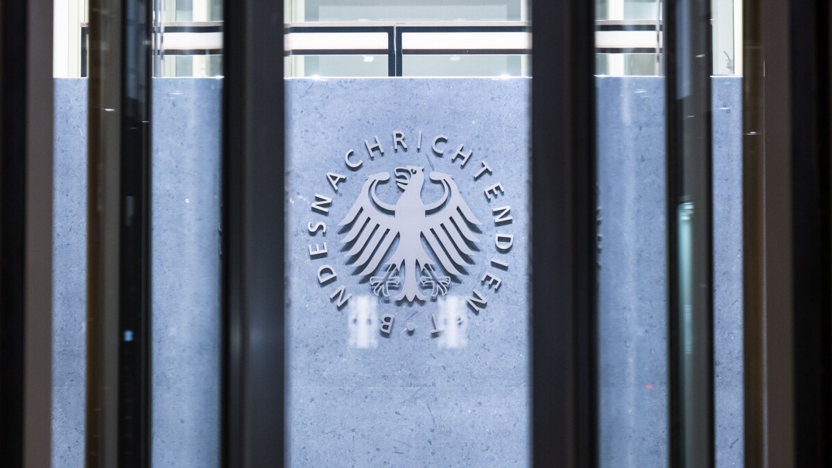 Tysk efterretningsofficer mistænkt for at lække statshemmeligheder til ...