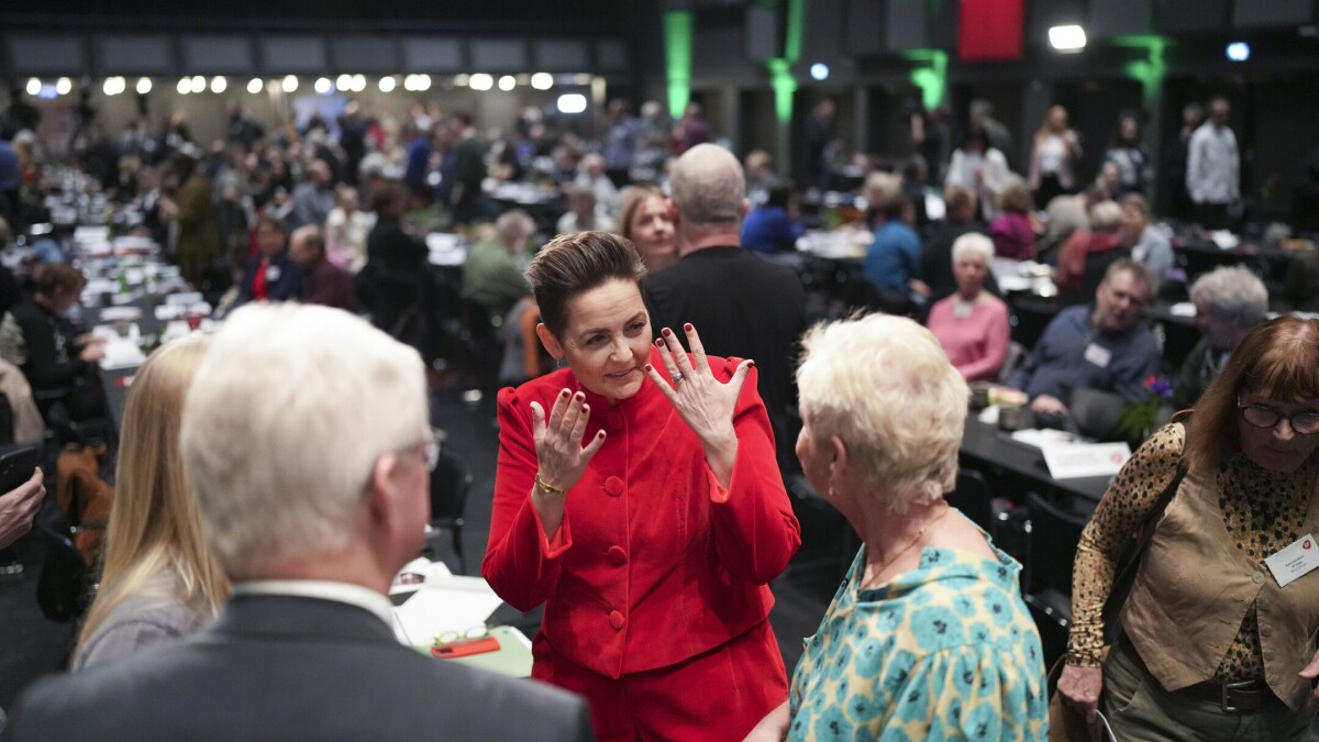 SF-bagland udfordrer Pia Olsen Dyhr om folkeafstemninger: Vil undgå ny store bededag | Politik | DR