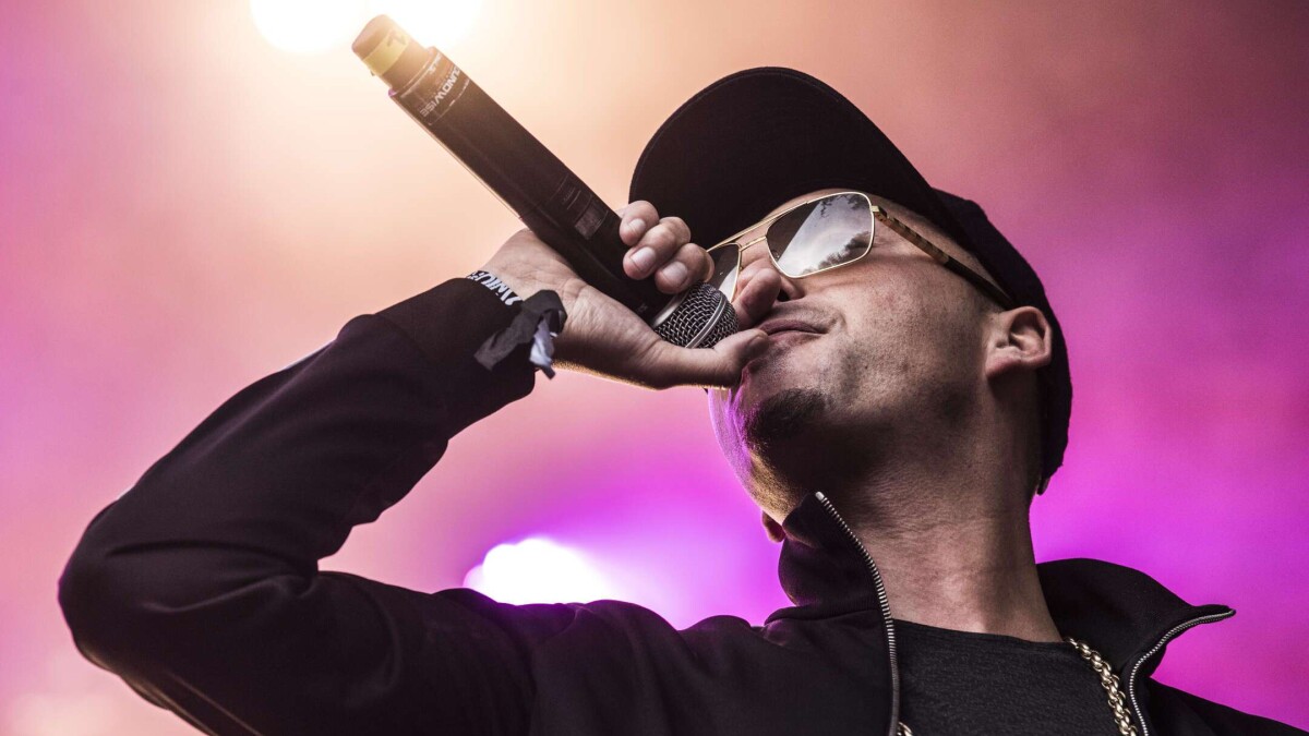 Kongen af Spotify rammer scenen på festival i aften: 'Han er jo sin ...