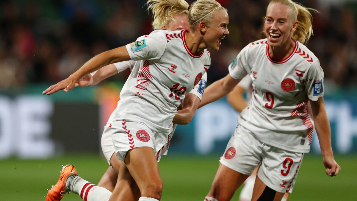 Danmark slår Haiti og er klar til ottendedelsfinalerne ved VM | Fodbold ...