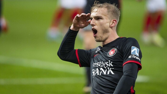 FCM sælger dansk guldfugl til Serie A | Kort sport | DR