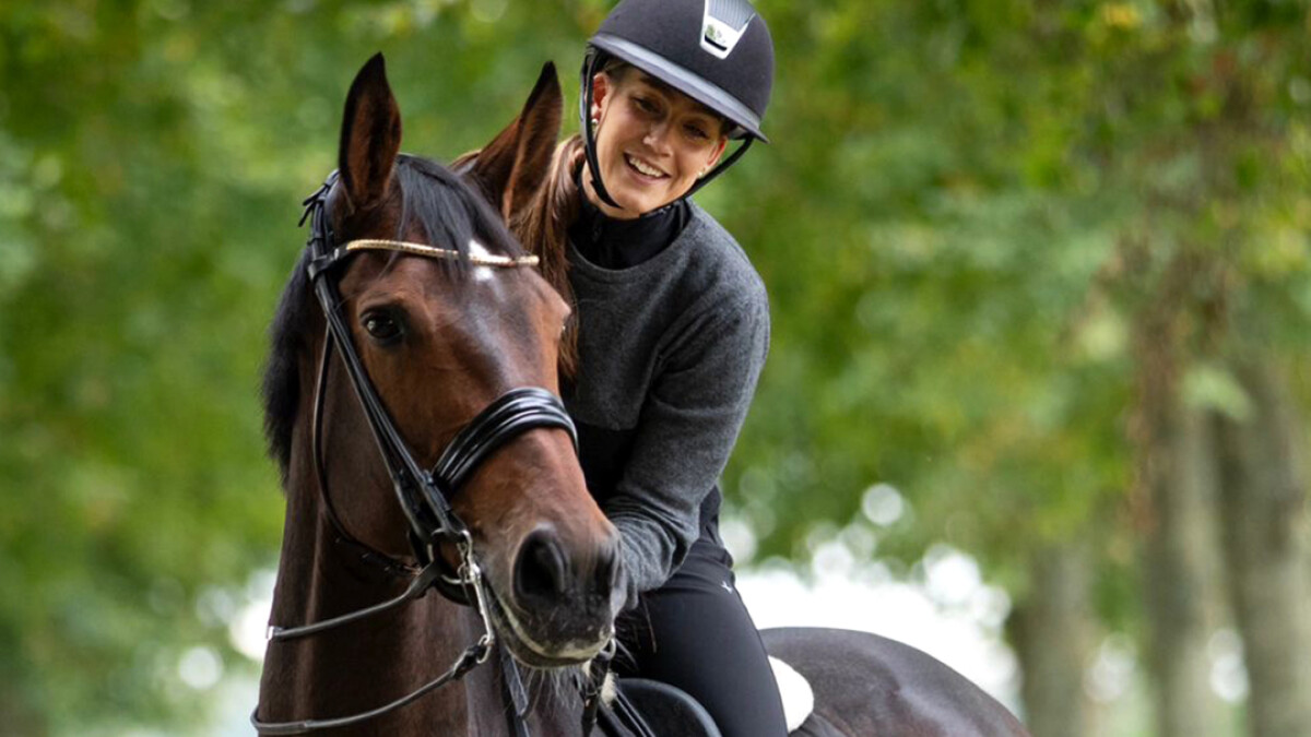 Laudrup-Dufour laver 'kæmpe satsning' med køb af ny hest | Hestesport | DR