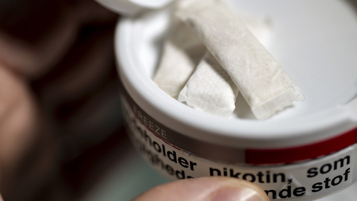 Ny aftale: Nikotinposer bliver dyrere - og så er det farvel til shots ...