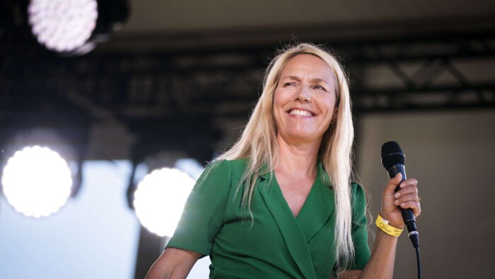 Alberte Winding modtager ærespris ved Danish Music Awards | Nyheder | DR