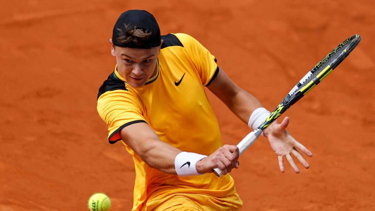 Slagen Holger Rune leder efter det gode spil: 'Har været ekstremt frustrerende' | Tennis | DR