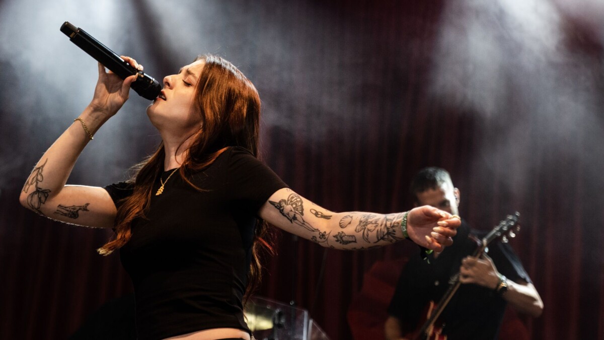 Midt i debatten om skæv kønsbalance: Flere kvindelige musikere topper listen over mest spillede ...